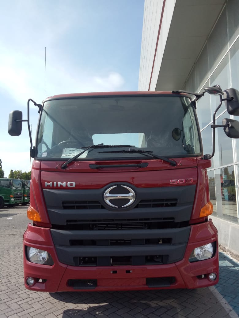 SPESIFIKASI FM 350 TH ABS - Dealer Resmi Hino 085.33.6666.412